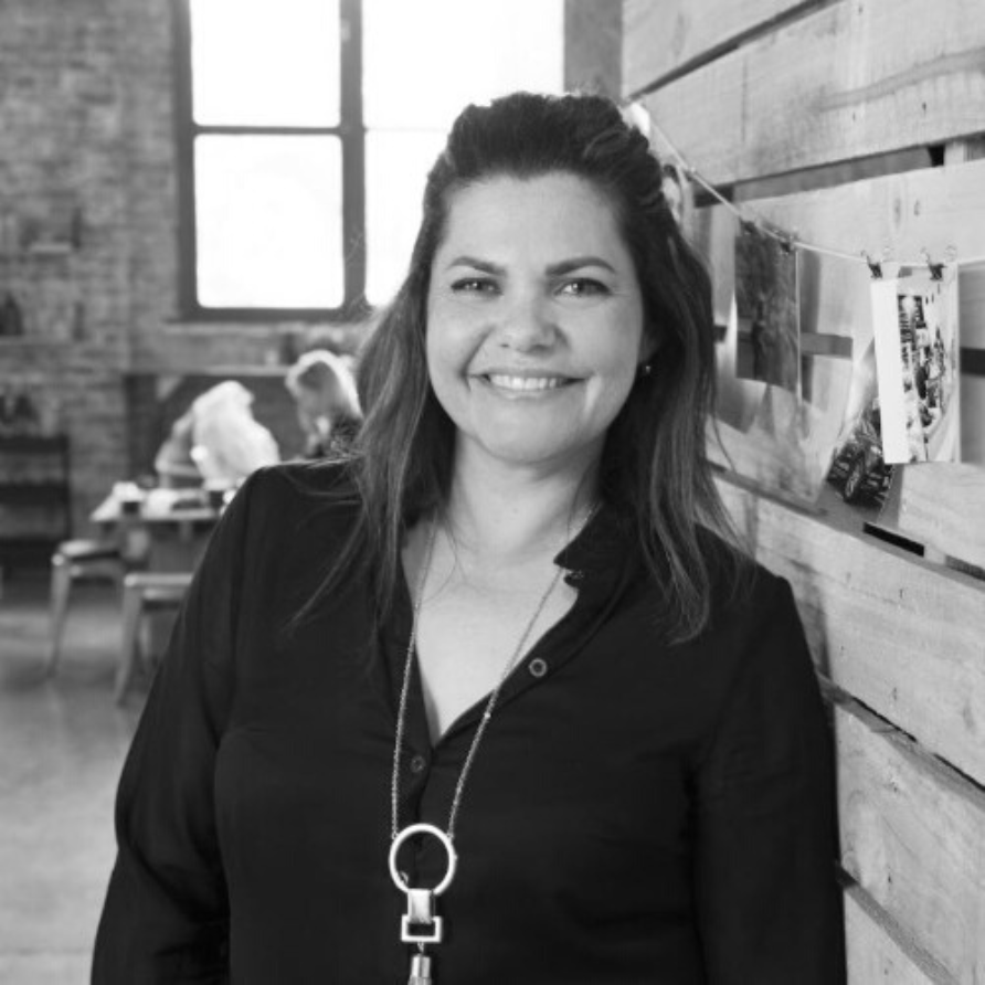 E144 - Louise Nobes, Founder of 42 in Australia - Innovation Bay